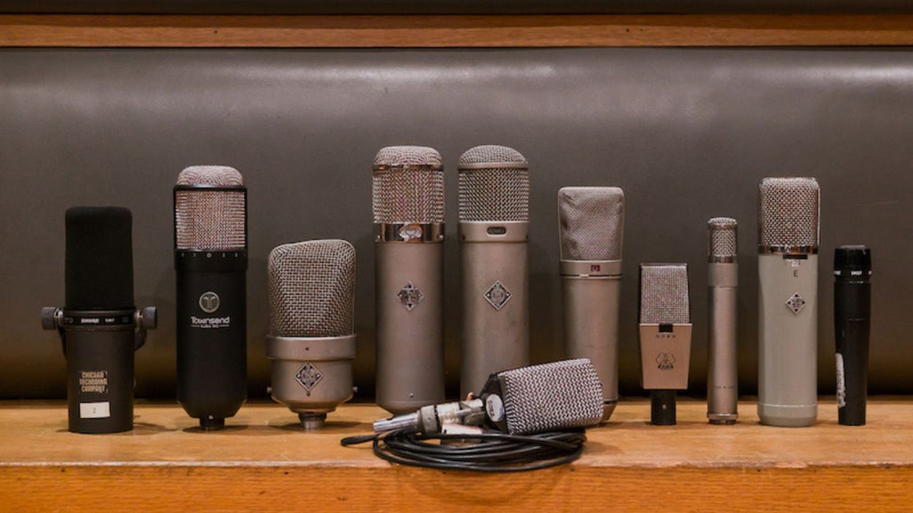 The Ultimate Guide To Choosing The Perfect Microphone | The Revolver Club