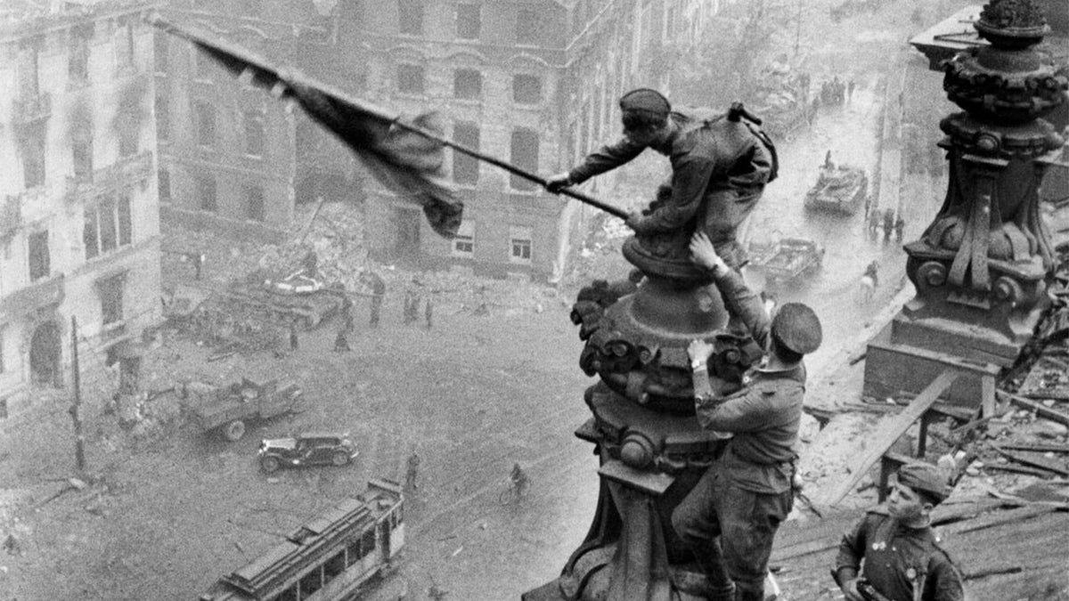 Dark Is The Night: A Soviet Hymn About Hope | The Revolver Club