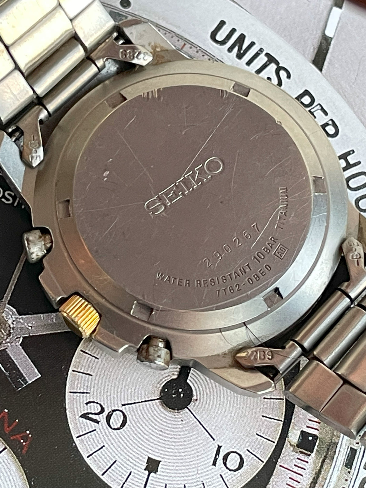 Buy Vintage Watch - Seiko - Titanium Chronograph (2002) | The Revolver ...