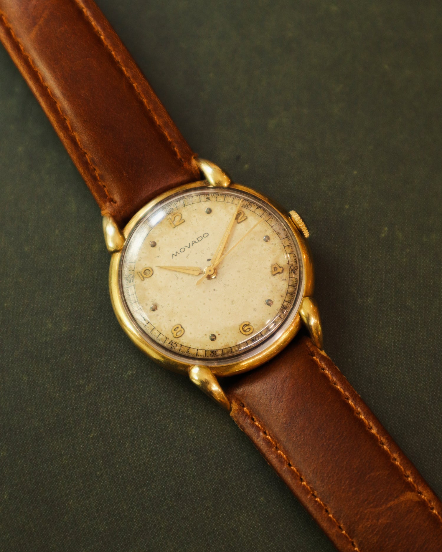 Movado "Claw" Lug (Circa 1950s) | The Revolver Watch Club – The ...