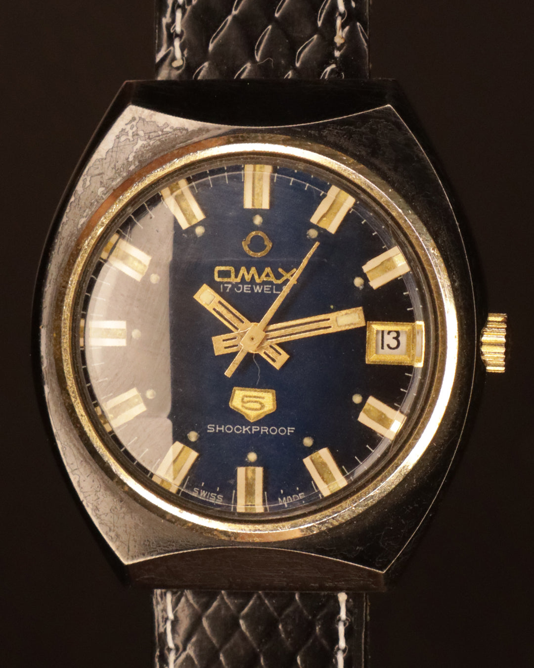 Buy Vintage Watch - Omax 17 Jewels Automatic | The Revolver Watch Club ...