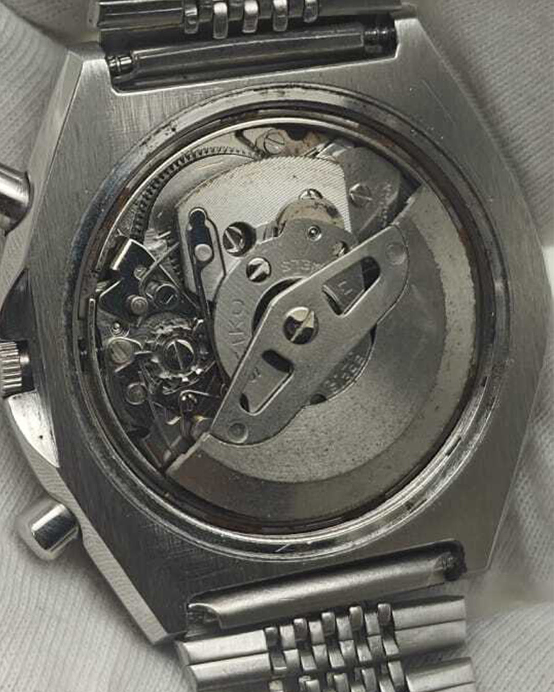 Seiko Retro Racer | The Revolver Club