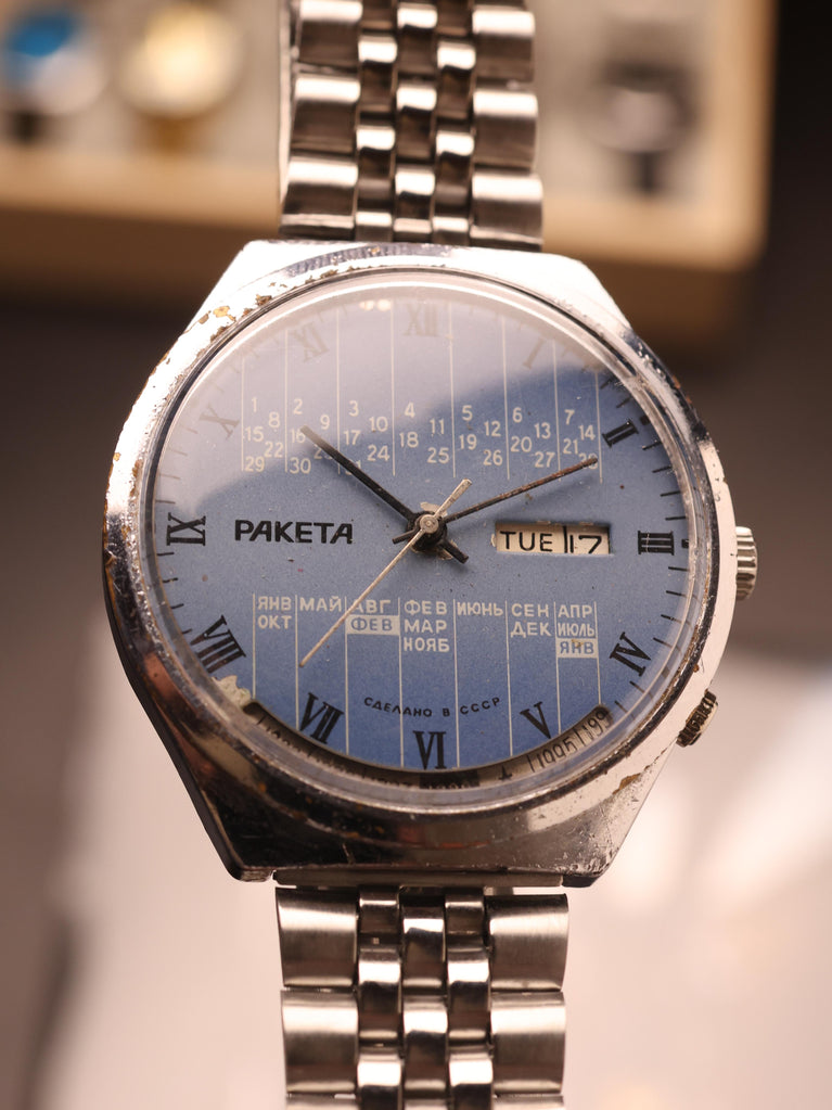 Paketa Perpetual Calendar (Ref. 169) (42mm; Manual) – The Revolver Club